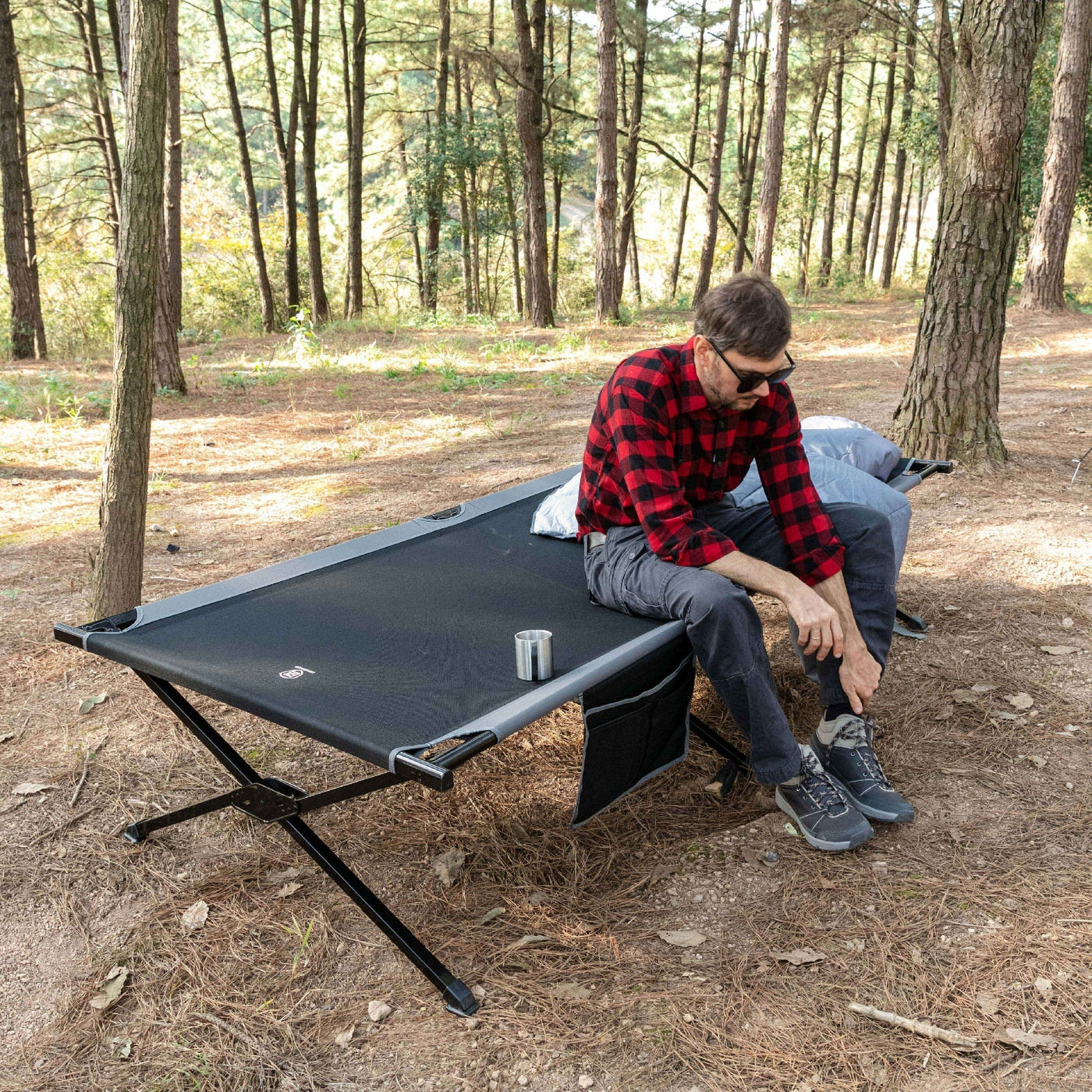Oversized Camping Cot | Emergency Cot | EVER ADVANCED